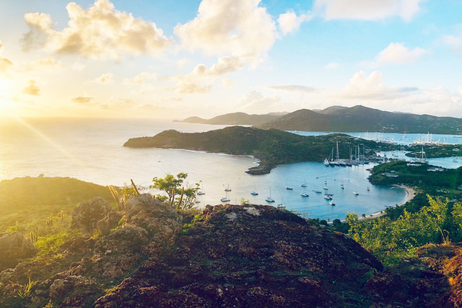 Antigua and Barbuda eSIM – Breeze eSIM